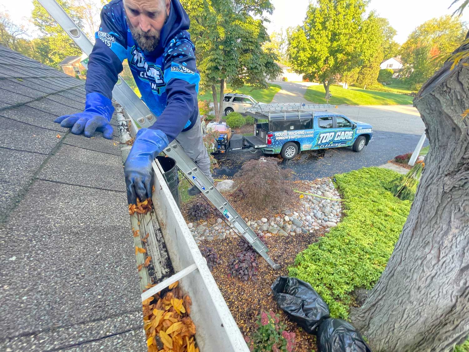 Top Care Window Cleaning - Professional Window Cleaning